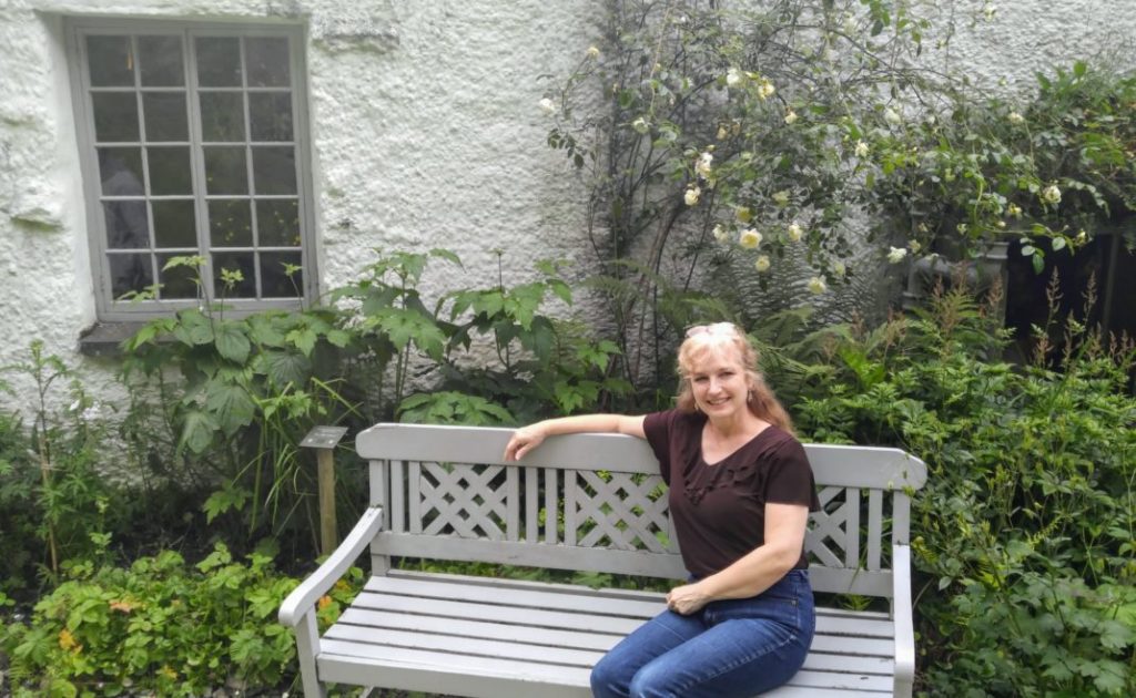 Dove Cottage, a cottage to inspire poets - Donna Hatch